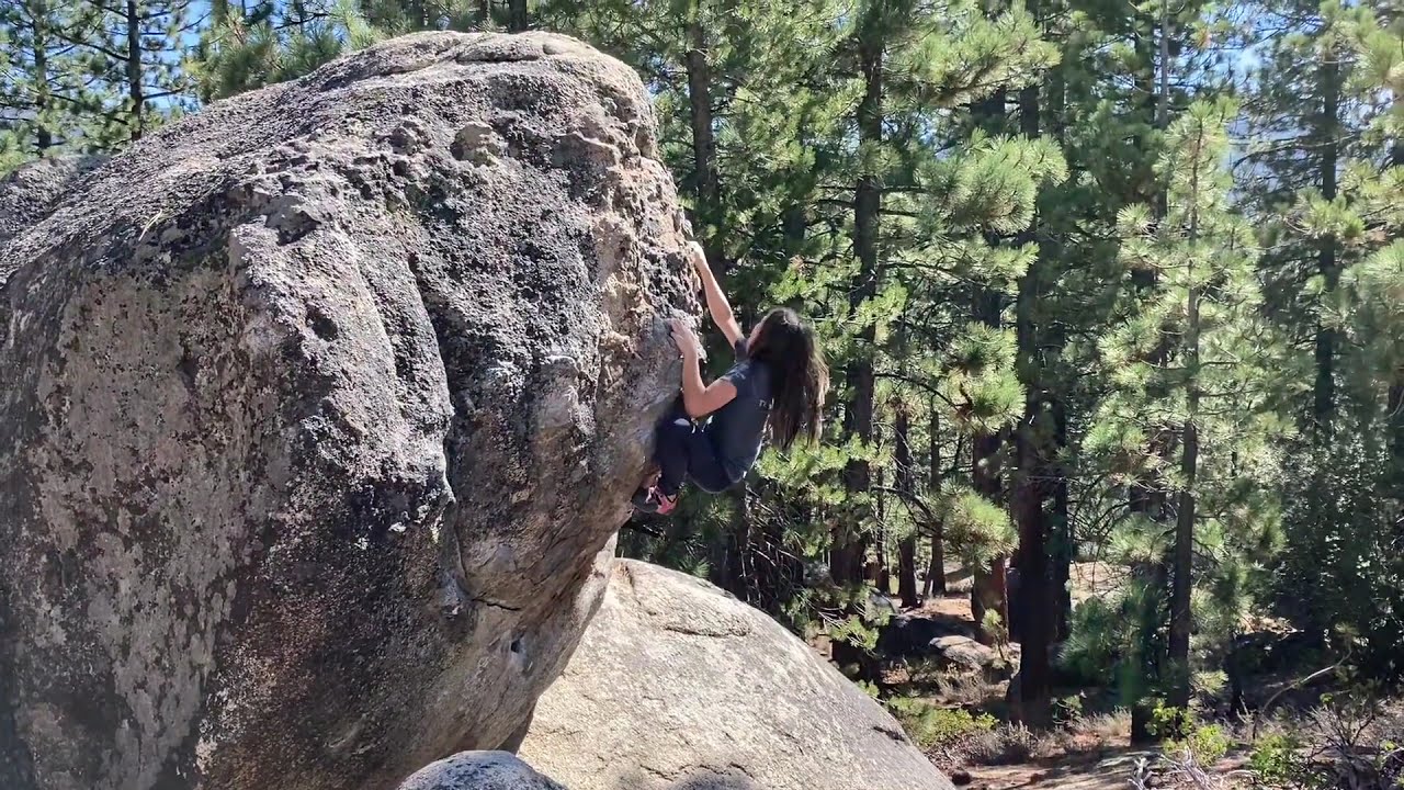 Mars Attacks v3 - Pie Shop, Lake Tahoe Bouldering - Watch Beta Videos